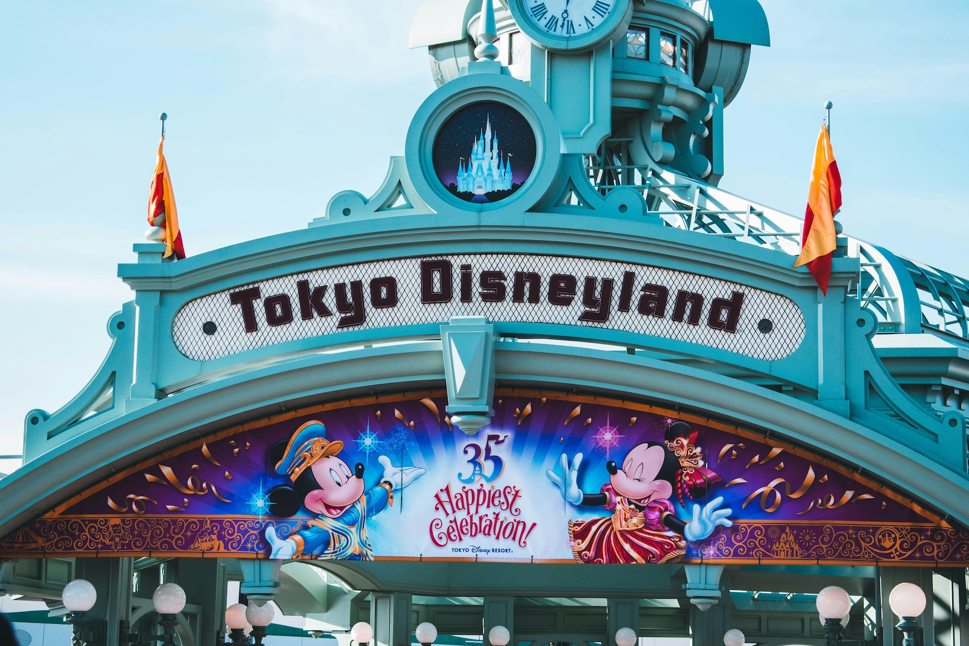 Parchi a Tema Giappone 2025: Guida Completa Disney e Universal